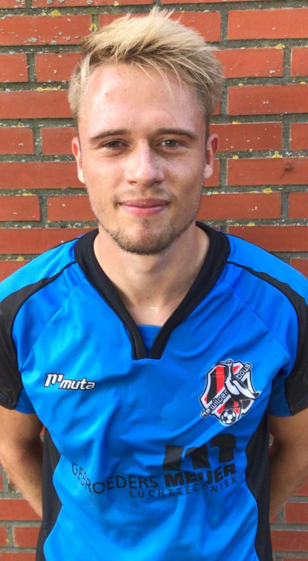 Niels van der Veen schiet Boys in slotfase langs ZNC: 2-2 – v.v. De ...